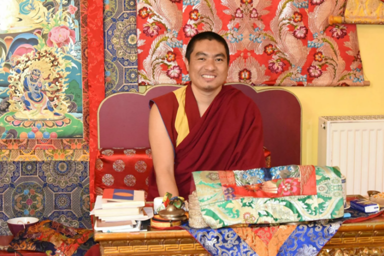 Wat is een puja en hoe kies je de juiste? – Europese Sakya centra ...